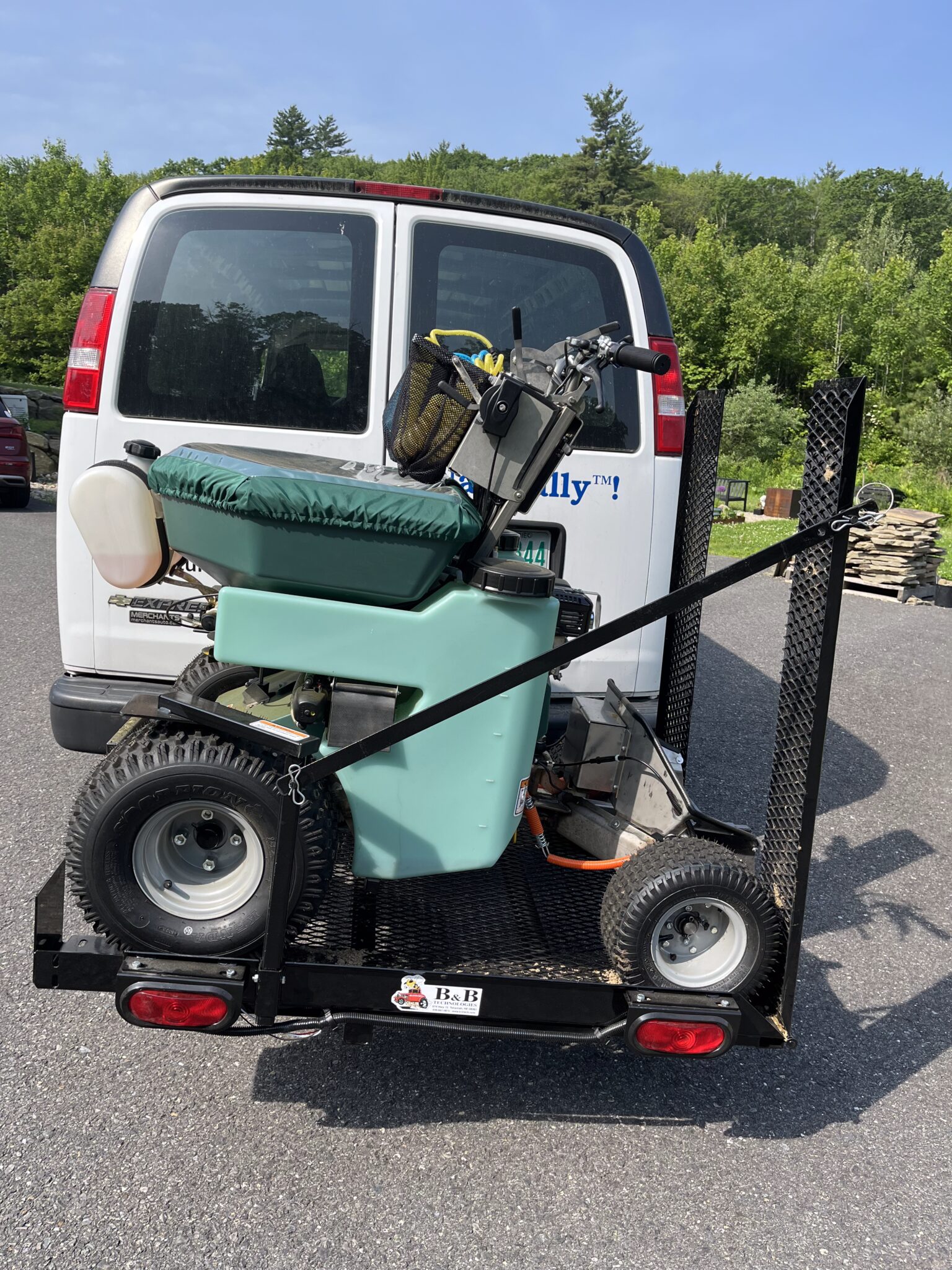 PermaGreen® Triumph Commercial Ride-On Spreader Sprayer